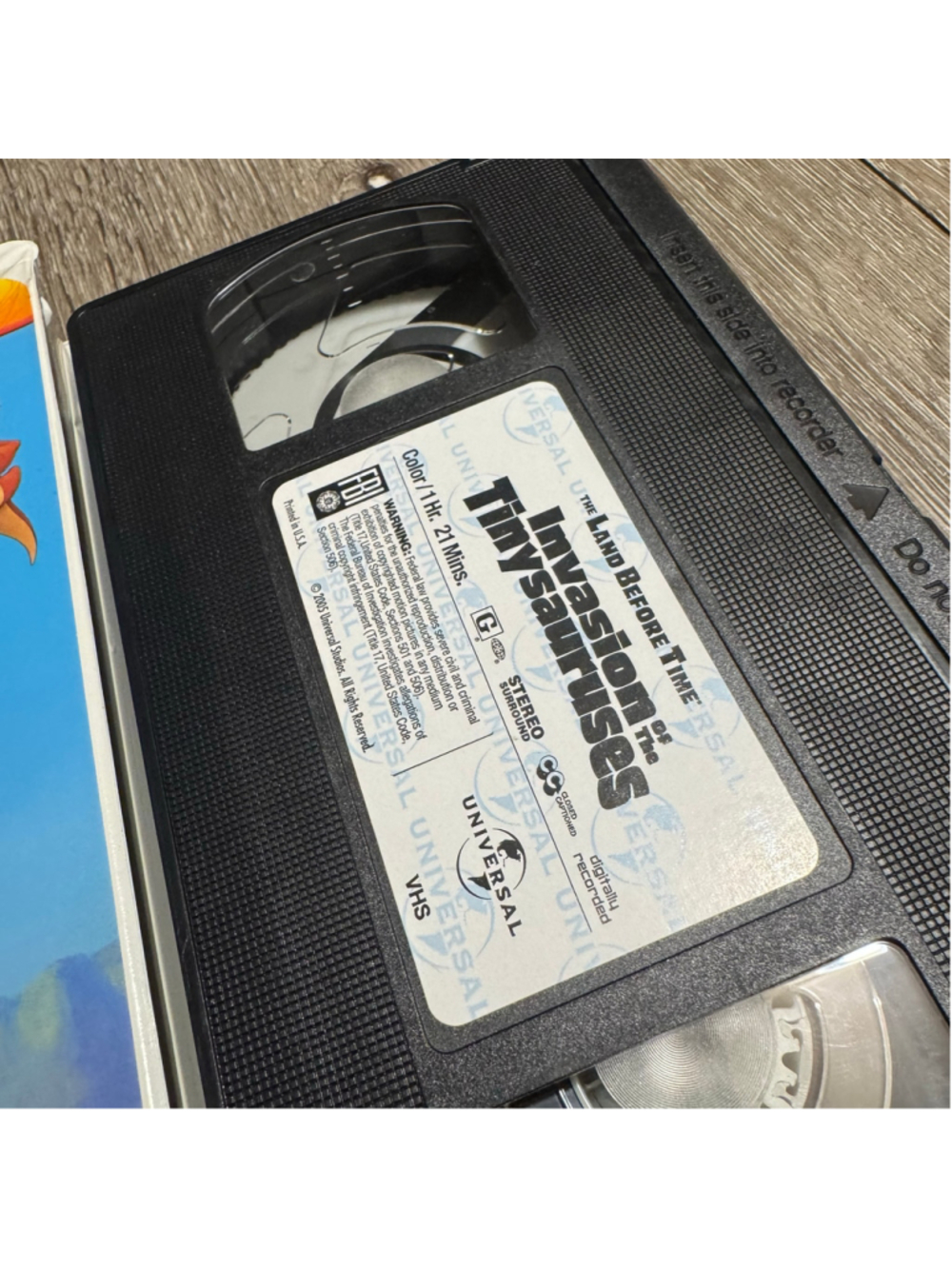 Universal | Media | Y2k 205 Universal The Land Before Time Invasion Of ...